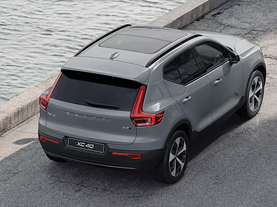 2026 Volvo XC40 B5 AWD Plus - Dark 13332041 - Capitol Motors