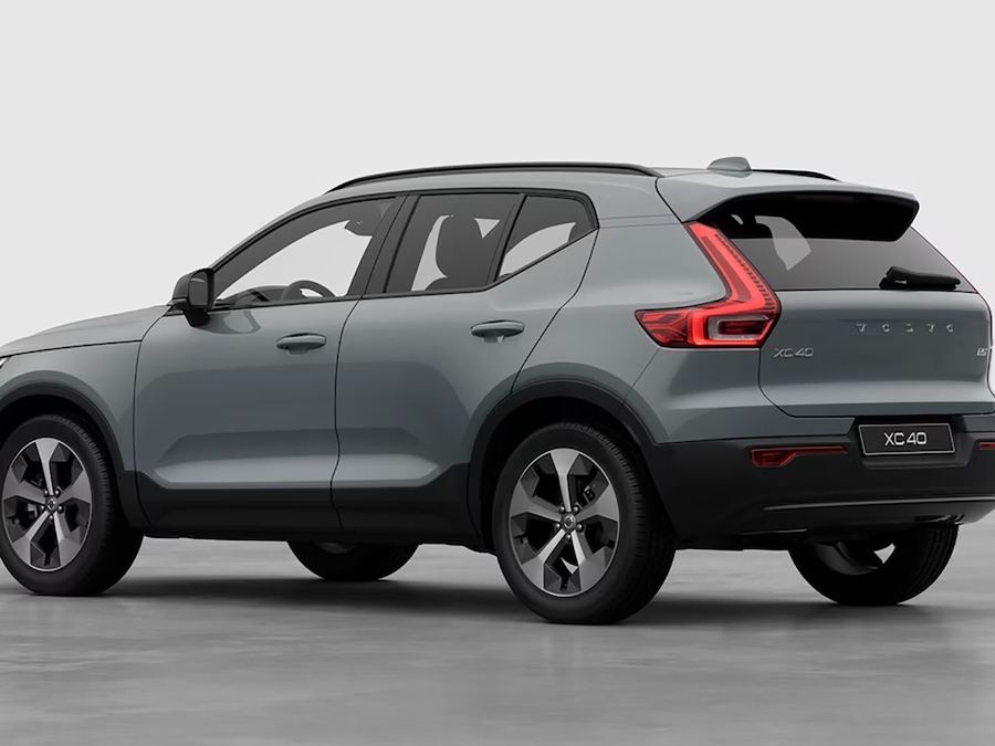 2026 Volvo XC40 B5 AWD Plus - Dark 13332041 - Capitol Motors